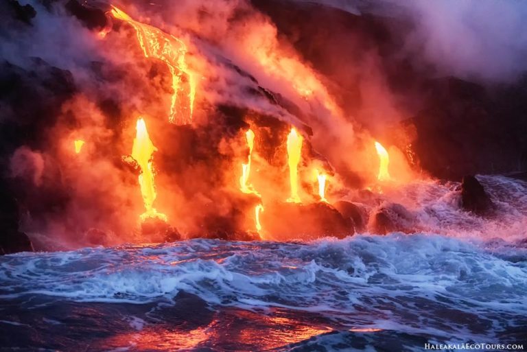 Hawaii Volcanoes - Photos, Stats & Descriptions from all main islands